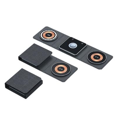 China Portable Fold 15w 10w 5w Wireless Charger for Iphone OEM/ODM and Logo Customized Logo for sale
