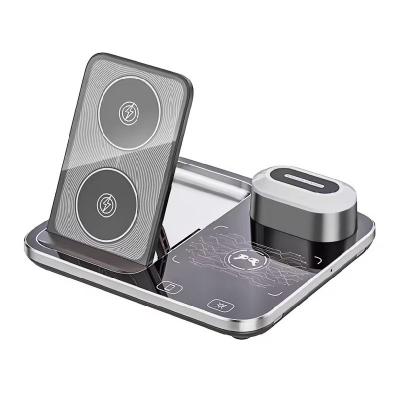 China 3 In 1 Charging Station Foldable Portable Wireless Charger Magnetic Wireless Charger with Type C Input Port for sale