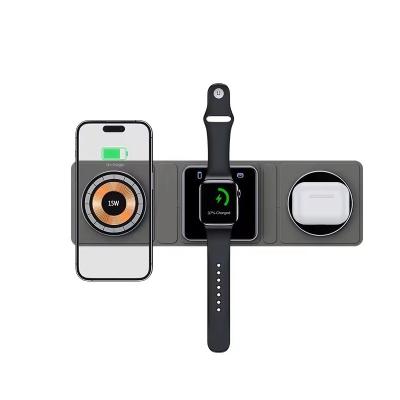 China 9V/2A Input 3 in 1 Foldable Magnetic Wireless Charger for Universal Fast Charging Portable Mobile Phone for sale