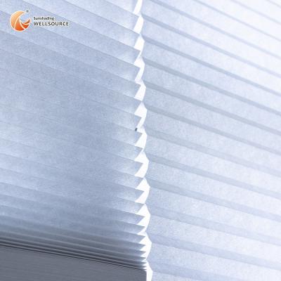 China 16-20-26-38-45mm Kind Custom Insulated Pleated Blinds Fabric for Temperature Control for sale