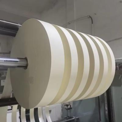 China Paper Cup Bottom Roll 100% Wood Pulp Raw Material PE Coated Waterproof Greaseproof for sale