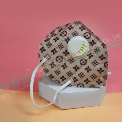 China Protective Lug Belt Valve Foldable Face Mask 5 Layers Disposable KN95 Meltblown Fabric for sale