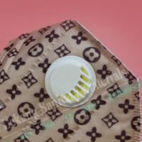 China Protective Lug Belt Valve Foldable Face Mask 5 Layers Disposable KN95 Meltblown Fabric for sale