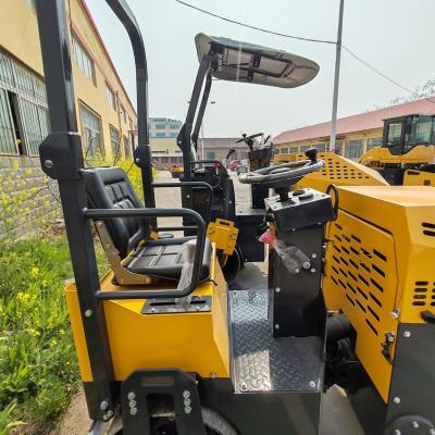 China Time Limited Diesel Road Roller Machine Single / Double Drum Small Mini Compactor for sale