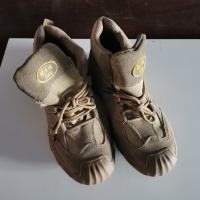 China Wear Resistant, Shock-Absorbing, and Iron Filings Resistant Safety Work Site Shoes for sale