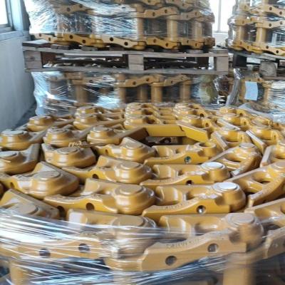 China Excavator Track Chain for Construction Machinery Customization Mode Excavator Bulldozer for sale