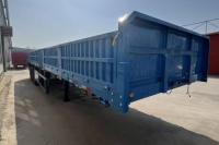 China Bulk Cargo Container Trailer with 13-ton Axles, 3 mm Patterned Steel Plate, and Powder Coating for Heavy-Duty Transport for sale