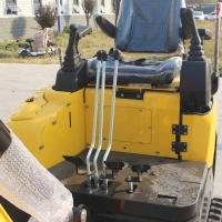 China CE Mini Excavator Machine EPA 1.7 Ton Digger For Ramming for sale