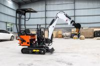 China 0.8 Ton Mini Excavator Agricultural Machine In Europe With CE for sale