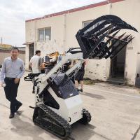 China Dig Plow Tracked Skid Steer Loader with Hydraulic Oil Radiator for sale