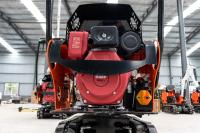 China Two Leg Proof 0.8 Ton Small Equipment Mini Excavator With Euro 5 Certification for sale
