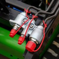 China FY55J Green EPA Euro V Standard Skid Steer Loader With 3 Cylinder 3 Valves Or 4 Valves for sale