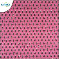 China Decorational Silver Shimmer Wallpaper Igh Color Fasteness 4 Grade Easy Dry for sale
