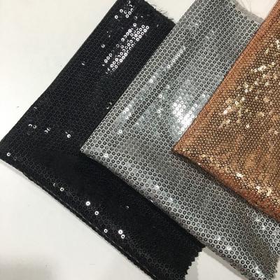 China Customizable Glitter Sequin Fabric , Glitter Material Fabric High Brightness for sale