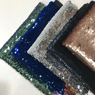 China Fish Scale Silver Sequin Tablecloth , Champagne Sequin Fabric Reversible for sale