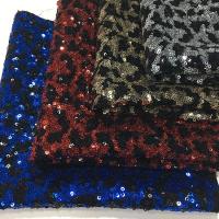 China Fashionable Stretch Sequin Fabric 150gsm Shiny Color Customizable Color for sale