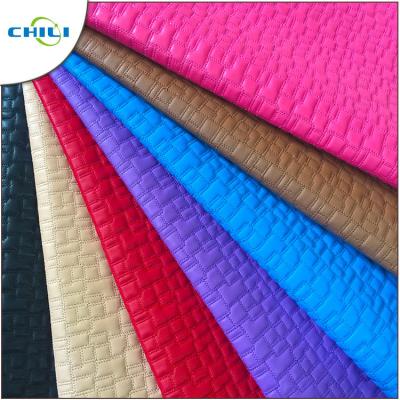 China Clothes Quilted Pleather Fabric Sheets Lightweight Commercial Stitched for sale