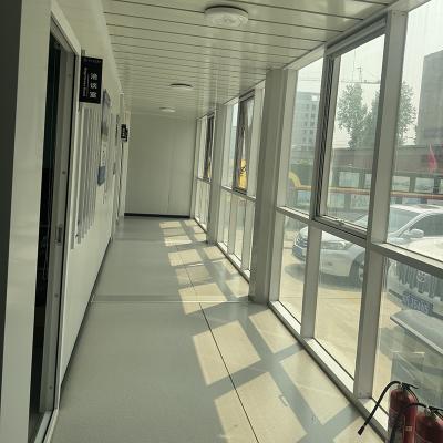 China Factory Custom Size Professional 40ft Container House Luxury Prefabricated 20ft Container House for sale