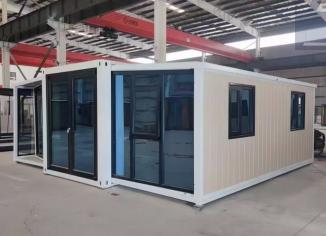China 20ft Double-wing Expandable Prefab House with Ready-to-Assemble Flat-Pack Container Houses for Residential Purposes for sale