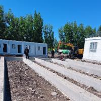 China Foldable Prefab Container House with Galvanized Steel Frame Fireproof Insulated Sandwich Panel and Quick 10-15 Min Installation for sale