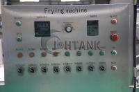China Restaurant Continuous Frying Machine , 1200kg/h Continuous Fryer For Potato Chips for sale