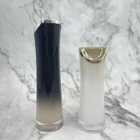 China Luxury Acrylic Cosmetic Packaging Airless Bottle 50ml 100ml With Leaf Shape Nozzle for sale