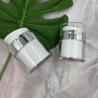 China PMMA Airless Jars Cosmetic Packaging 15g 30g Round Rotary For Skin Care Cream for sale