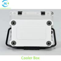 China OEM One-Piece Rotational Molding Plastic Cooler Box, Long Heat Preservation HDPE Ice Cooler For Beach Picnic Travel for sale