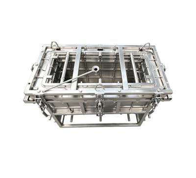 China 10000 Times Mold Life Custom Rotational Mold Rotational Molding Cooler Box Mold for sale