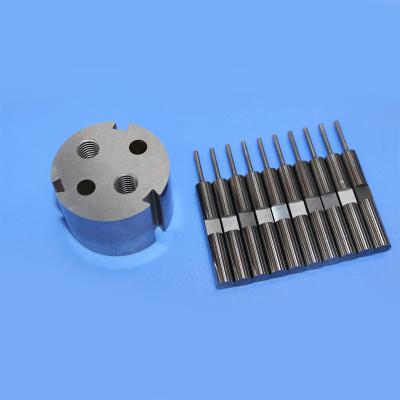 China Precision Stamping Internal Hole Punch Slotting Set with 86-93 HRA Hardness and 3200-4500 MPa Flexural Strength for sale