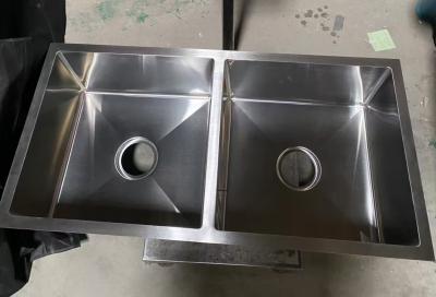 China 9 Inches Bowl Depth Dual-basin Kitchen Sink without Faucet Included for sale