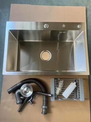 China 2 Bowls Stainless Steel Double Bowl Sink Overflow Included for Easy Maintenance for sale