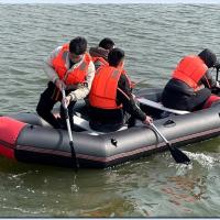 China Thickened Hard-Bottom Wear-Resistant Environmental Protection PVC Inflatable Raft 780kg Capacity for Rafting and Fishing for sale