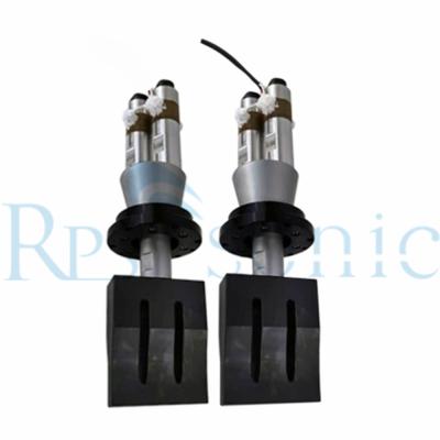 China 20Khz 3200w Ultrasonic Plastic Welding System For PP PVC PE Welding for sale