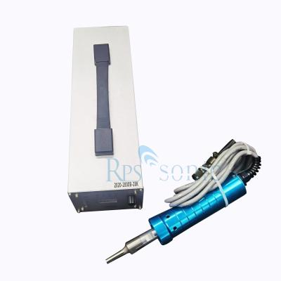 China 35Khz 600w Ultrasonic Spot Welding Machine For Car Bumper Welding for sale