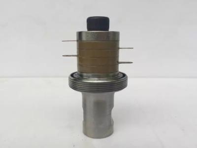 China Ultrasonic Welding Transducer , High Power Ultrasonic Transducer For Auto Welding for sale