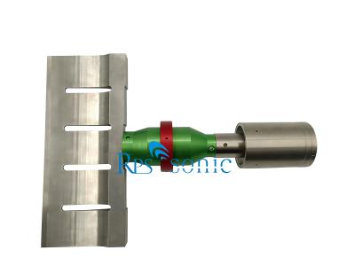 China 20khz Titanium Ultrasonic Food Cutter Drived By Branson Converter for sale
