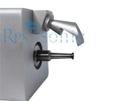 China 50Khz Wide Mist Ultrasonic Spray Nozzle For Solar Cell Coating 20nm for sale
