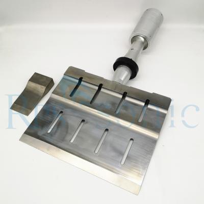 China 20khz 1000w Ultrasonic Food Cutting Machine For Frozen Cakes cutting for sale
