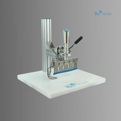 China Hand Press Ultrasonic Food Cutter 20khz 1000w For Cheese Cake for sale