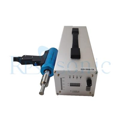 China 28Khz 800w Handheld Ultrasonic Spot Welding Machine For Nonwoven for sale