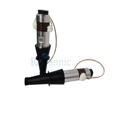 China 15Khz 2600w Ultrasonic Welding Transducer For Nonwoven Welding Machine for sale
