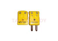 China IEC Standard K-Type Thermocouple Connector with Yellow/Green Color Coding and Solid Pin Design for Temperature Sensors for sale