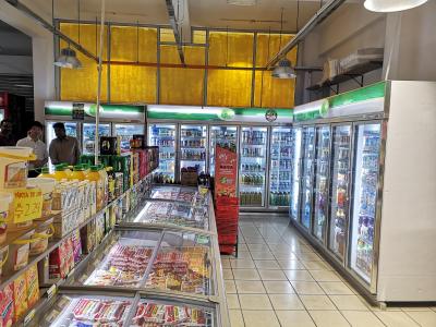 China Shop Upright Beverage Display Cooler Automatic Defrost Five Pcs Per Door for sale