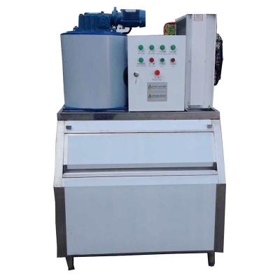 China Flake Ice Maker Supermarket Fresh Seafood And Meat Borneol Equipment for sale