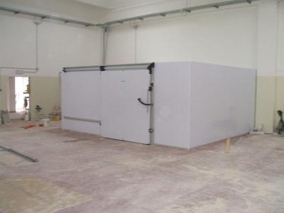 China Customized Size Prefabricated Cold Room For Fruit For Fish Meat Seafood for sale