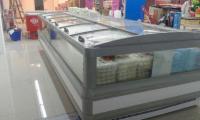 China Gray R404a Supermarket  Island Freezer Cabinet With Curve Glass Sliding Open for sale