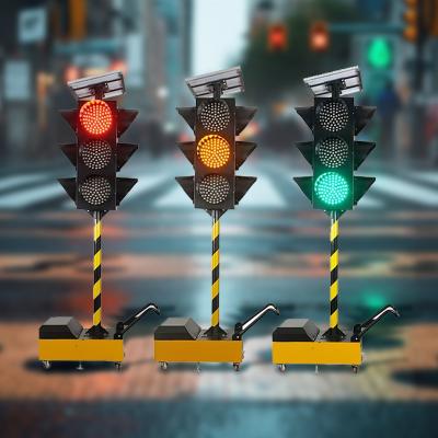 China Red Green Yellow 200mm 300mm Solar Powered Portable Traffic signal Lights Mobile Solar Traffic Light for sale