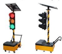 China Red Green Yellow 200mm 300mm Solar Powered Portable Traffic signal Lights Mobile Solar Traffic Light for sale