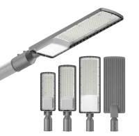 China 50W-200W Solar LED Street Light Outdoor IP66 Waterproof with 50000 Hours Lifetime for Parking Lots and Highways for sale